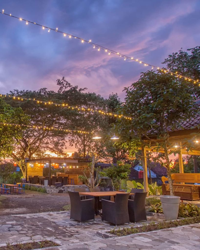 10 Resto di Jogja Dengan Pemandangan Keren dan Instagrammable | Joglo ...