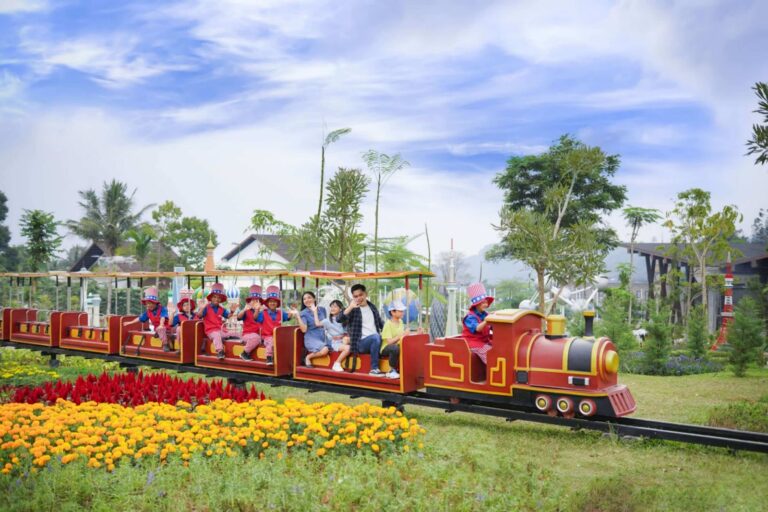 Minimania, Wisata di Puncak dengan Miniatur Dunia yang Viral di Bogor ...